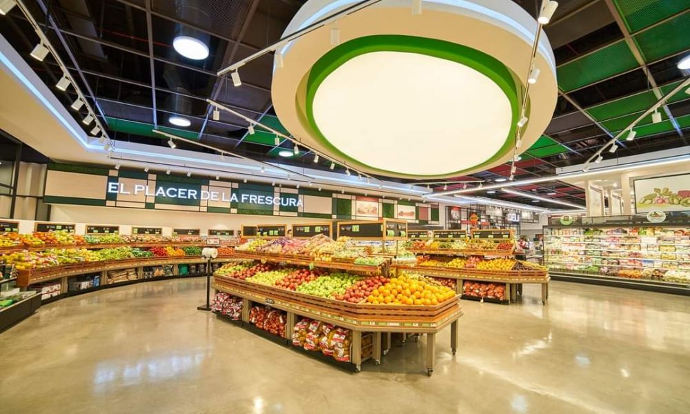 Supermaxi premia a los afiliados que renueven su información