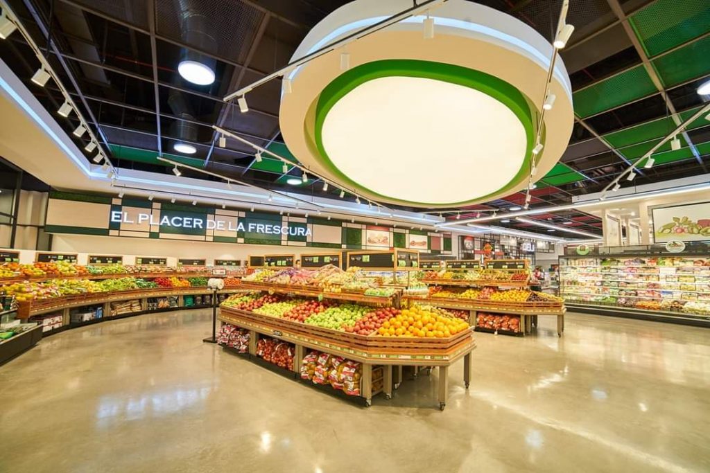 Supermaxi premia a los afiliados que renueven su información