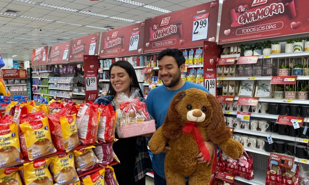 Almacenes Tía celebra el amor y la amistad a través de campaña