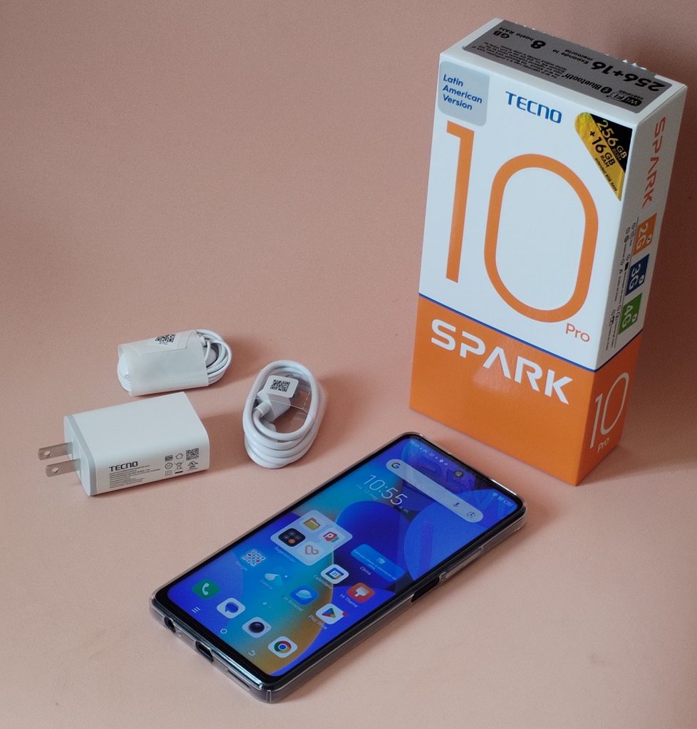 Tecno Spark 10 Pro ingresó al mercado ecuatoriano a competir en el segmento de gama media