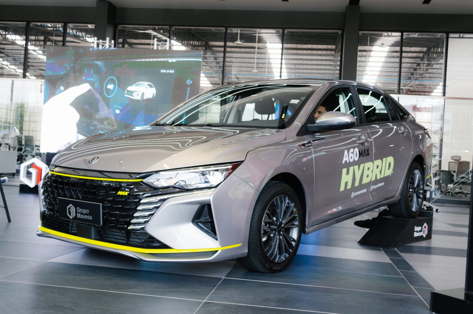 Grupo Mavesa presenta el híbrido de lujo A60 Hybrid MAX de Dongfeng